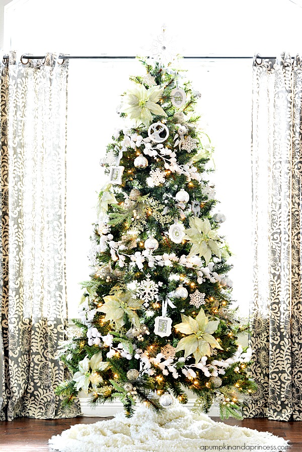Winter Wonderland Christmas Tree - A Pumpkin And A Princess