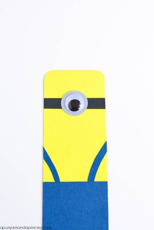 DIY Minion Bookmarks - A Pumpkin And A Princess