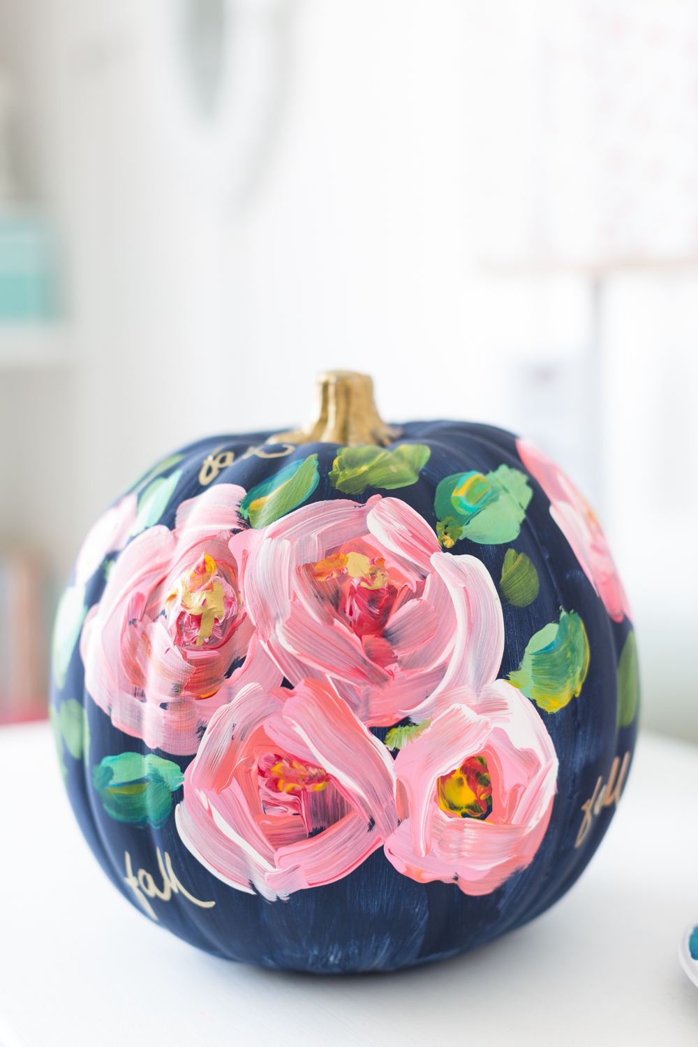 25+ Creative Pumpkin Decorating Ideas