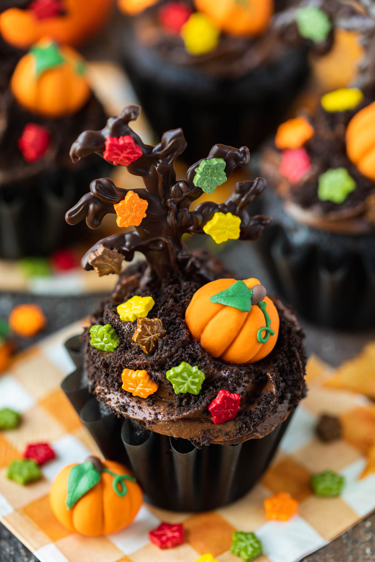 Pumpkin Patch Cupcakes - A Pumpkin And A Princess